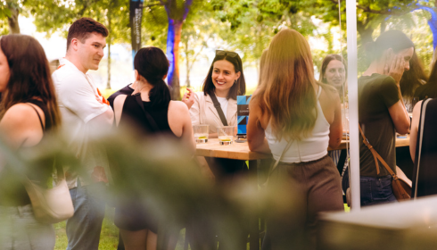 Keep it Social: Why Connecting with Your Colleagues Matters | Netconomy